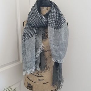 Express Accessories | Clearance Chunky Knit Infinity Scarf | Poshmark